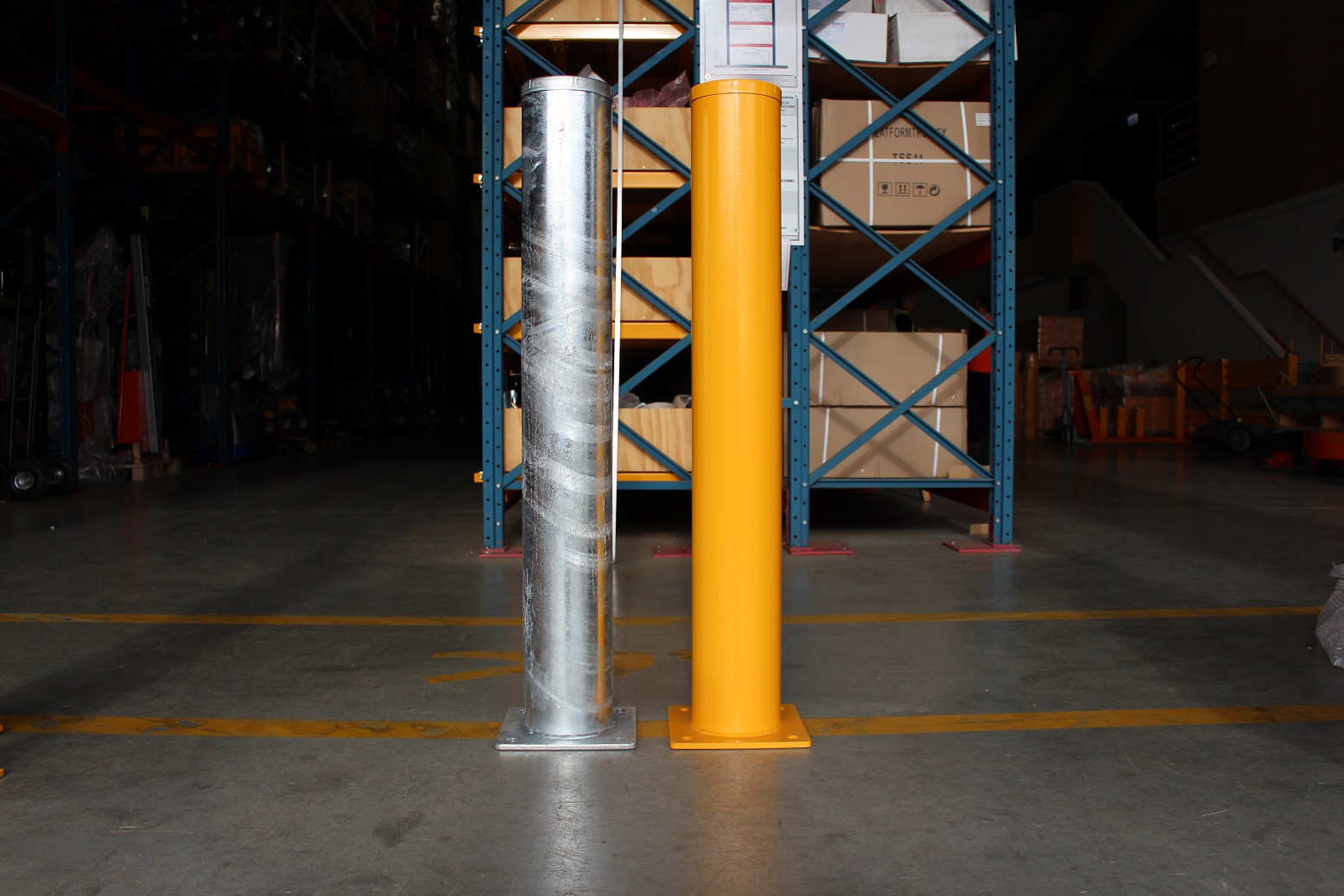 Bolt-down Bollard - HD (Galvanised) | Bolt-down Bollards | Astrolift